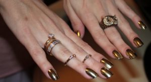 20 Lindos modelos de Unhas Metalizadas! Veja: