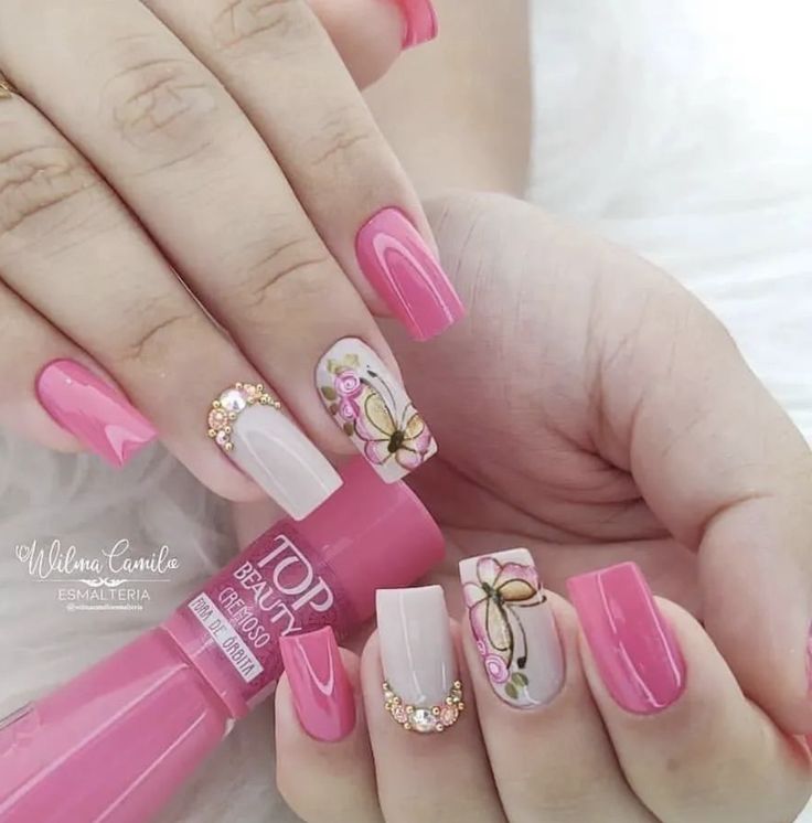 31 Modelos de unhas em rosa para você se inspirar!!!